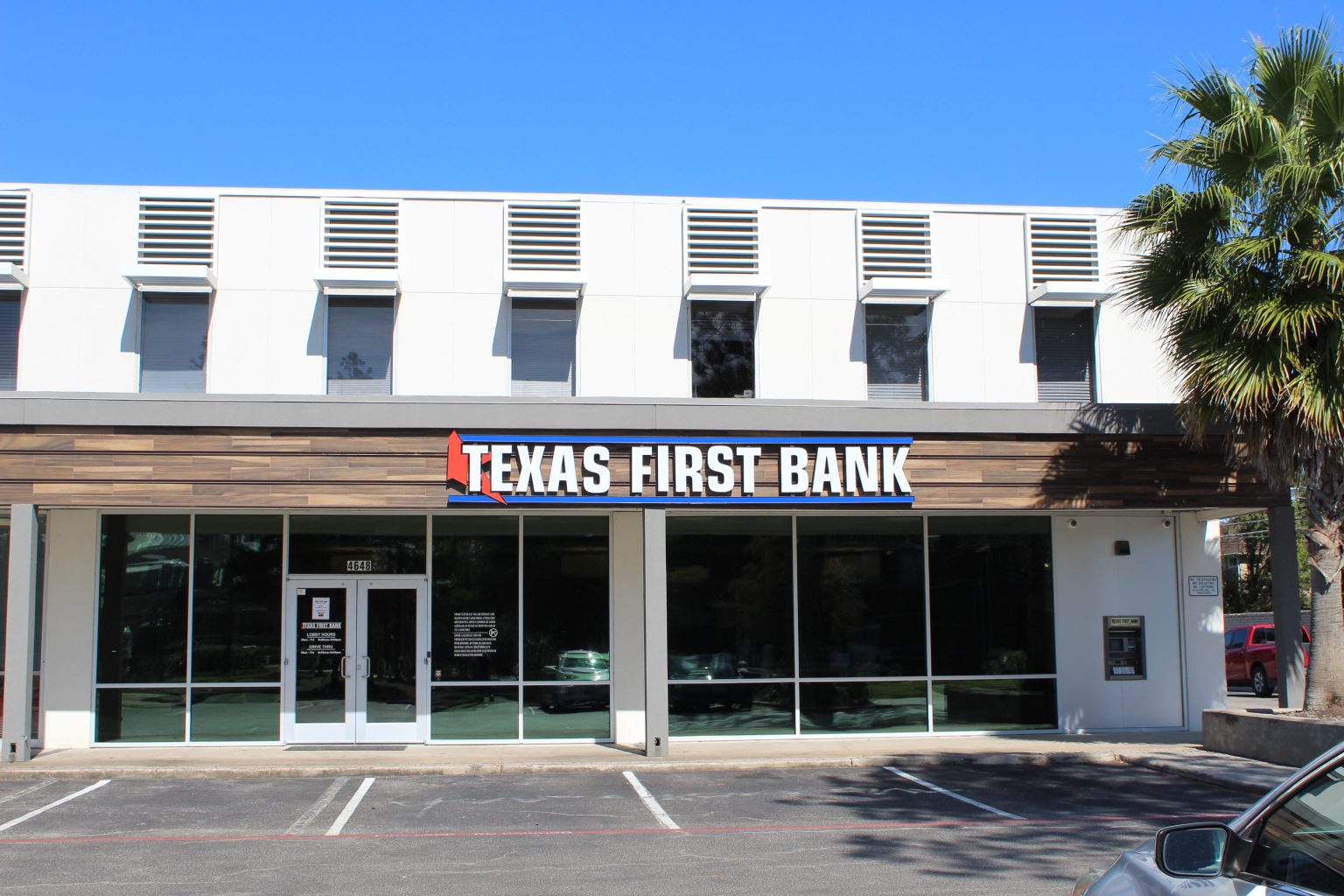 Bank in Houston Texas - Banking Center - Texas First Bank